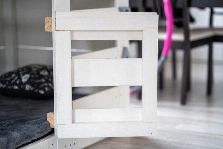 Hundebox selber bauen - DIY Bauanleitung für eine dekorative Hundebox